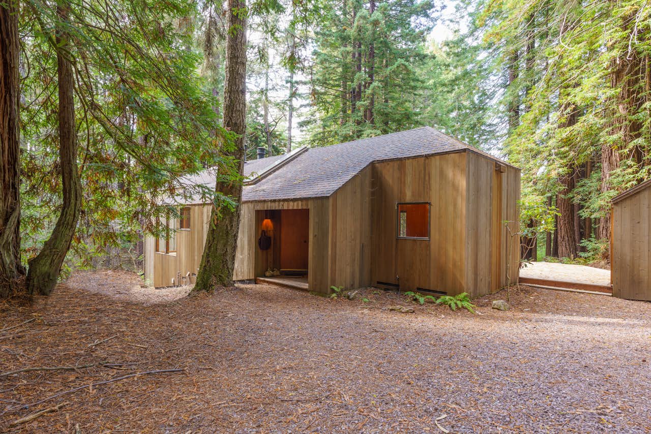 Photo 1 of 10 in It’s Easy to See Why This $1.6M Home Won the Very ...