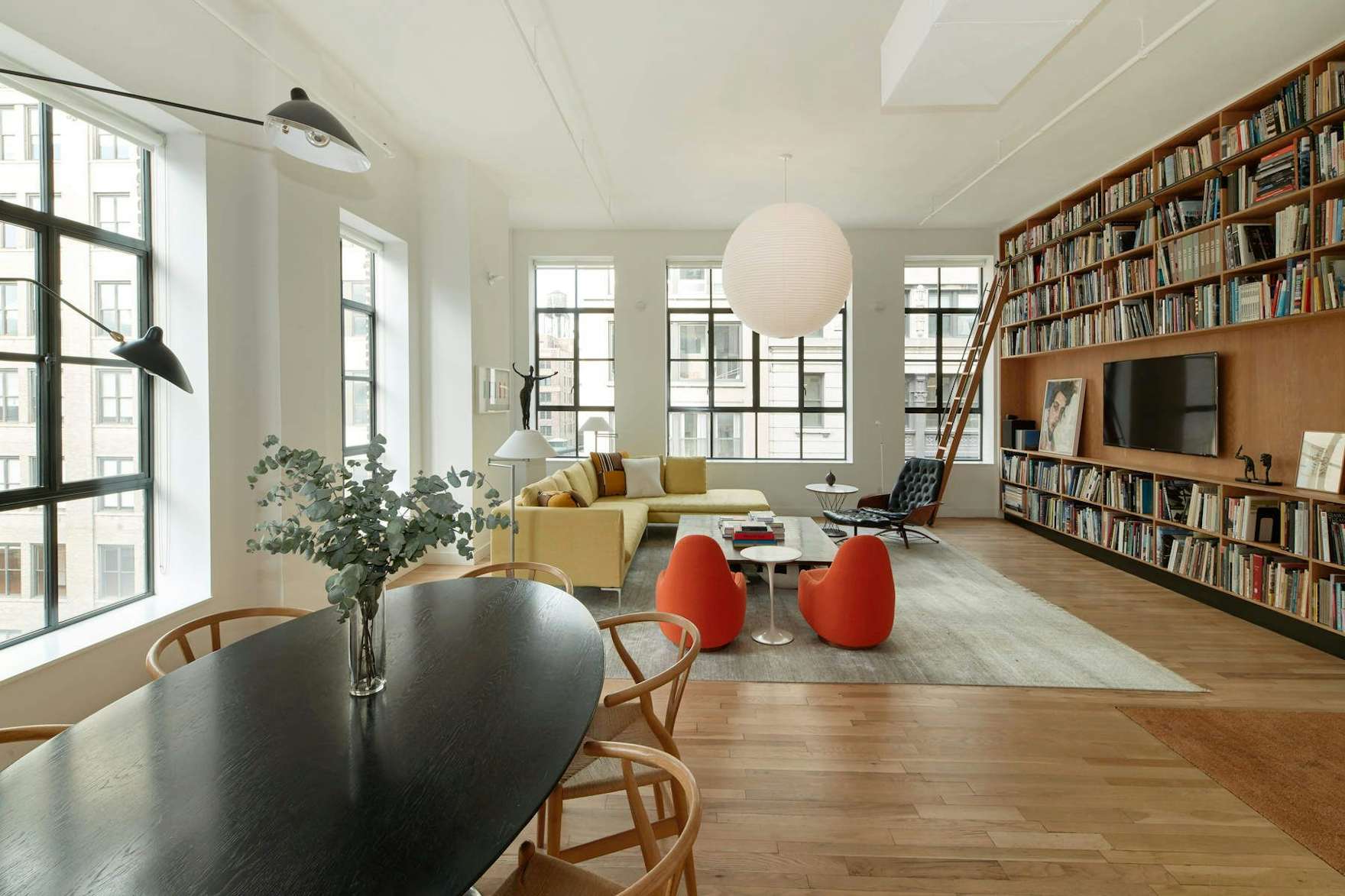 Photo 5 of 9 in This Corner Loft Listed in New York City Is One for the ...