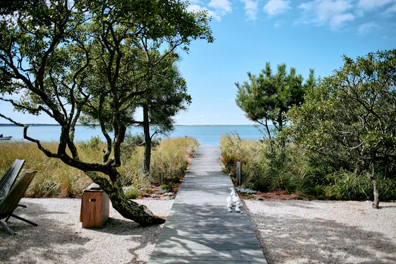 Photo 2 of 11 in This Closed-Loop Design on Long Island Provides a ...