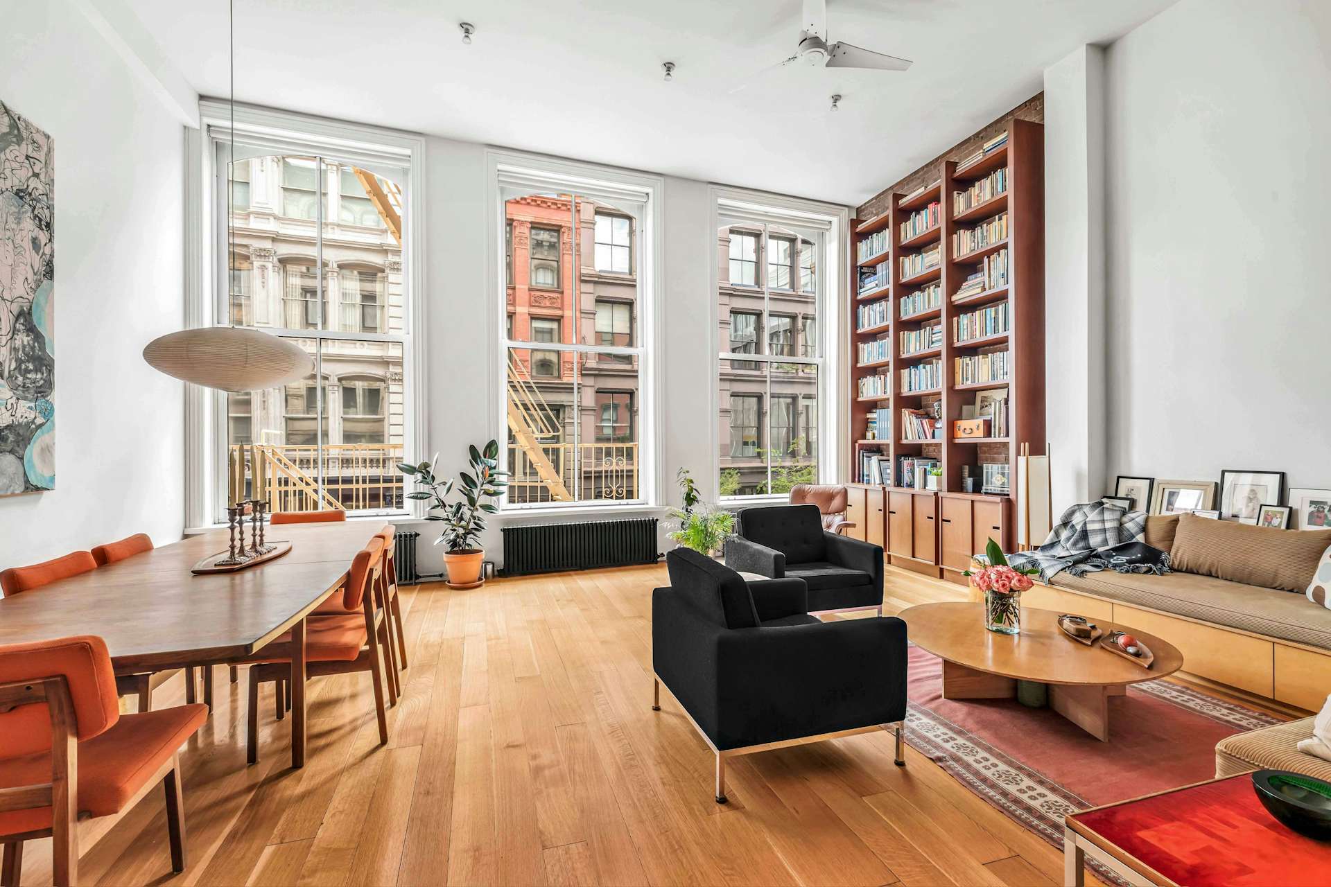 Photo 5 of 11 in This Light-Filled SoHo Loft Has Soaring Interiors—and ...