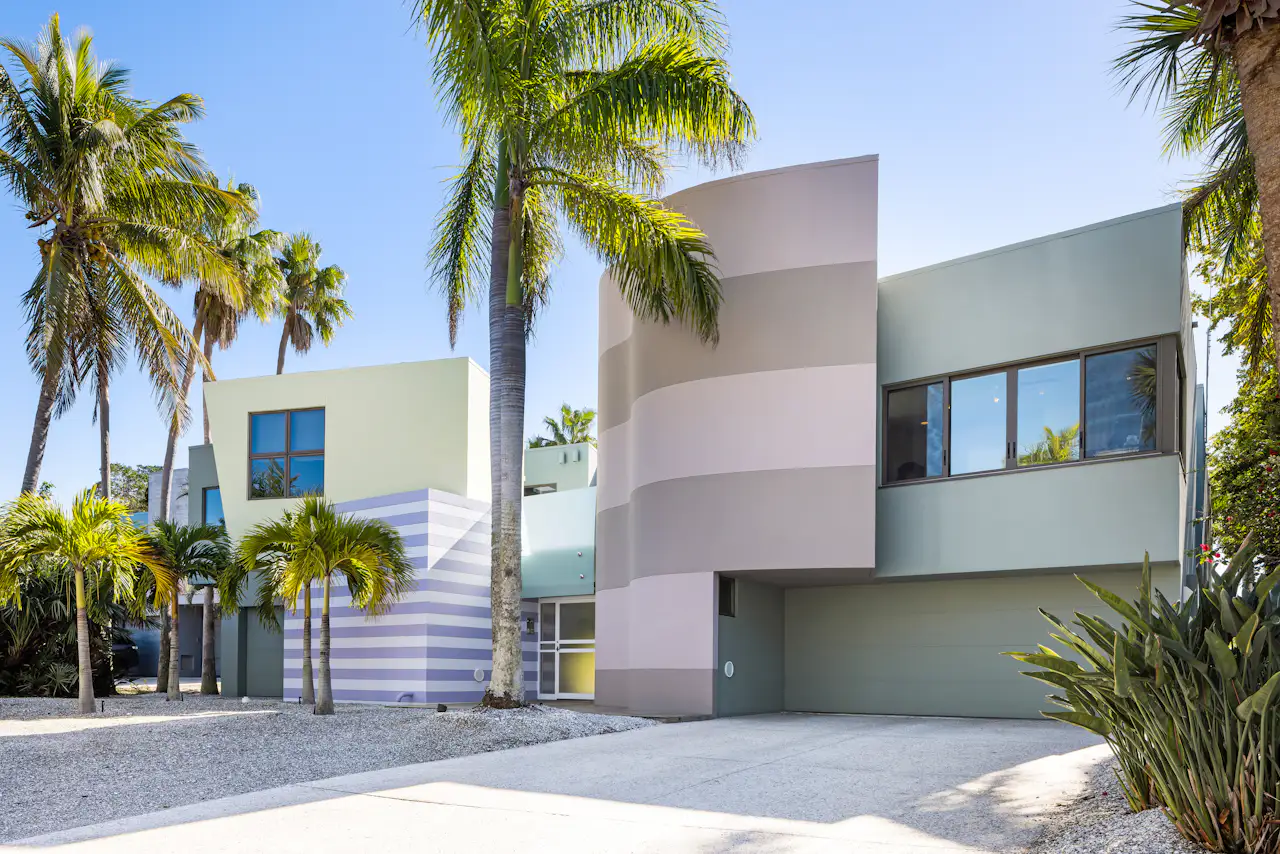 The Curvy, Colorful Home of Architect Don Chapell Hits the Market in ...