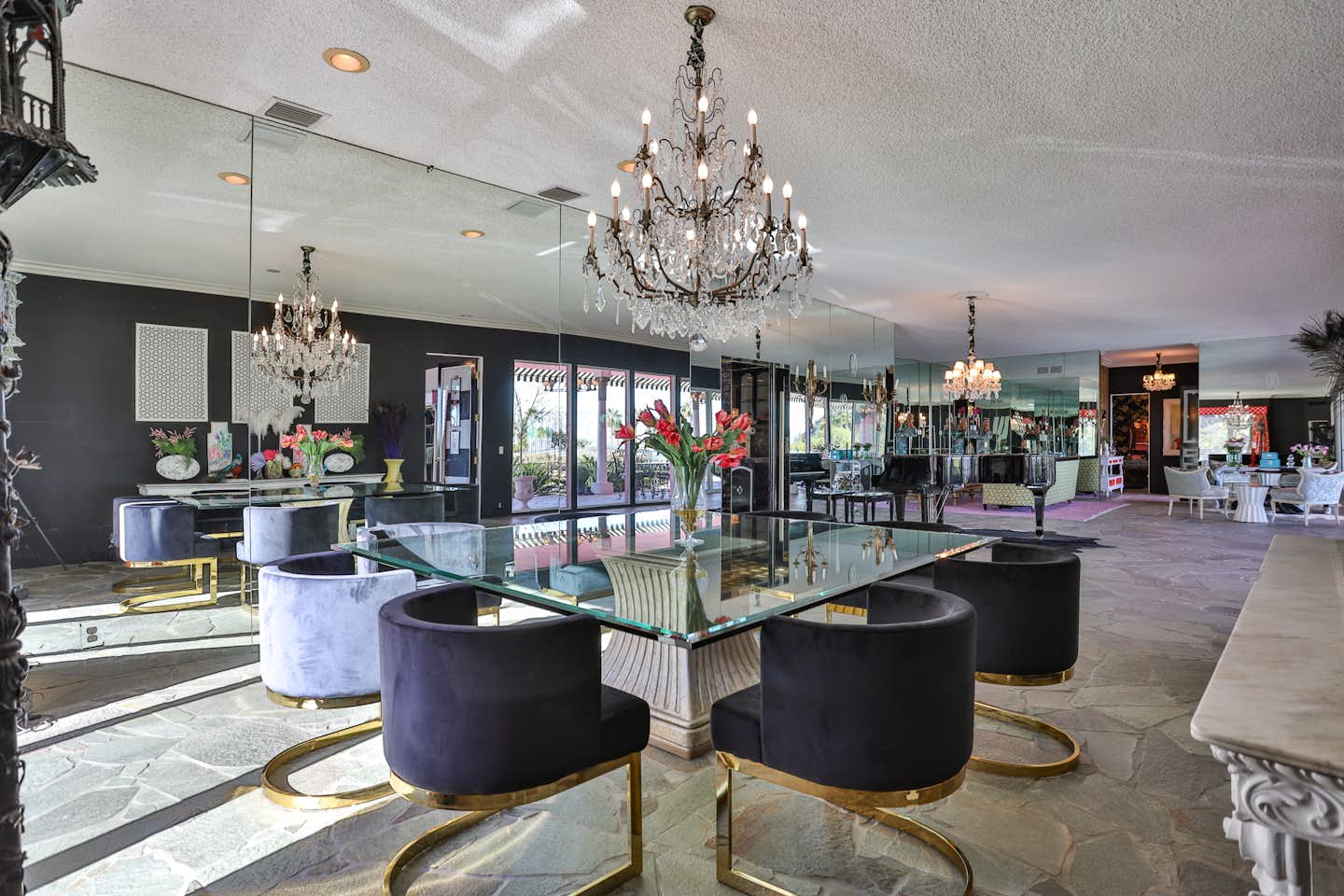 Zsa Zsa Gabor’s Palm Springs Palace of Kitsch Hits the Market for $3.8M - Dwell
