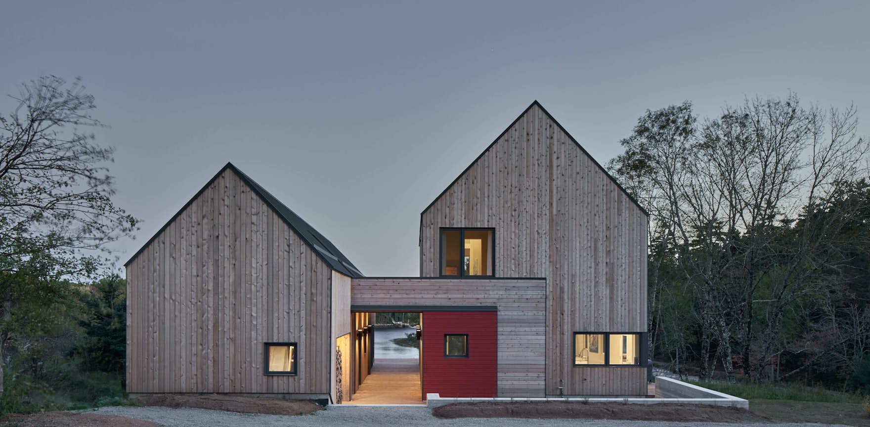 Photo 1 of 18 in Cedar Cladding Defines this Spectacular Holiday Home ...