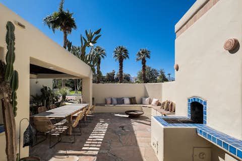 In the Coachella Valley, a Former Equestrian Ranch Seeks $4.4M - Dwell