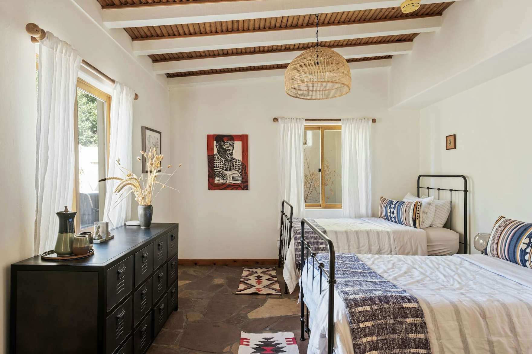 In the Coachella Valley, a Former Equestrian Ranch Seeks $4.4M - Dwell