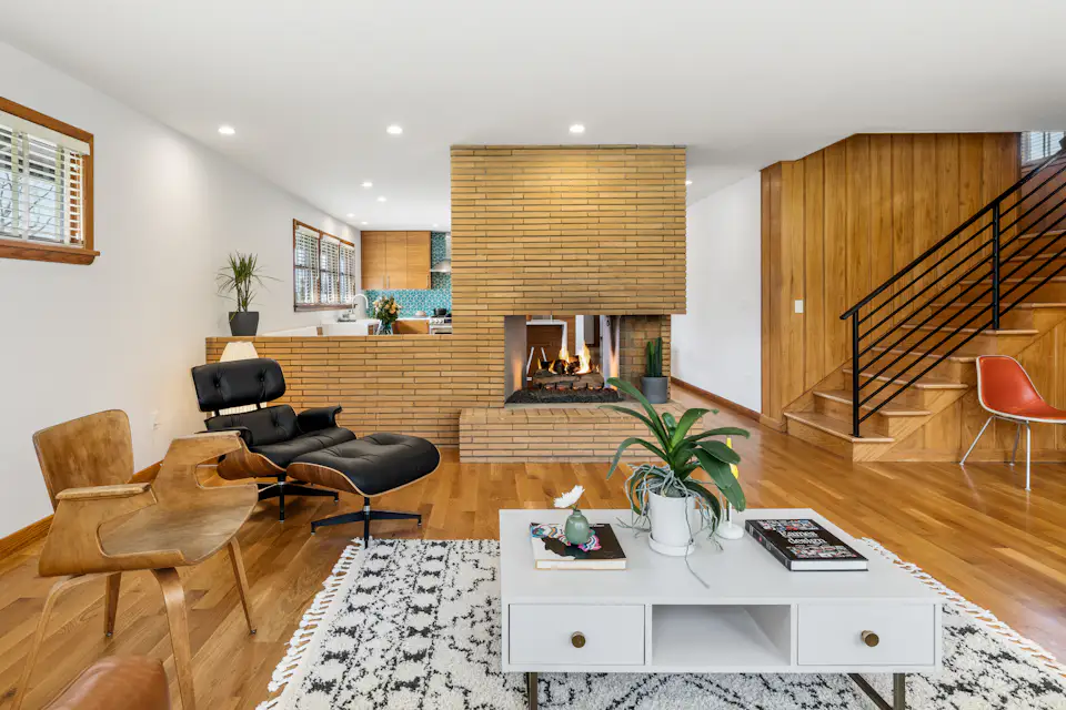 One in an Enclave of Midcenturies, a Revamped Portland Residence Asks ...