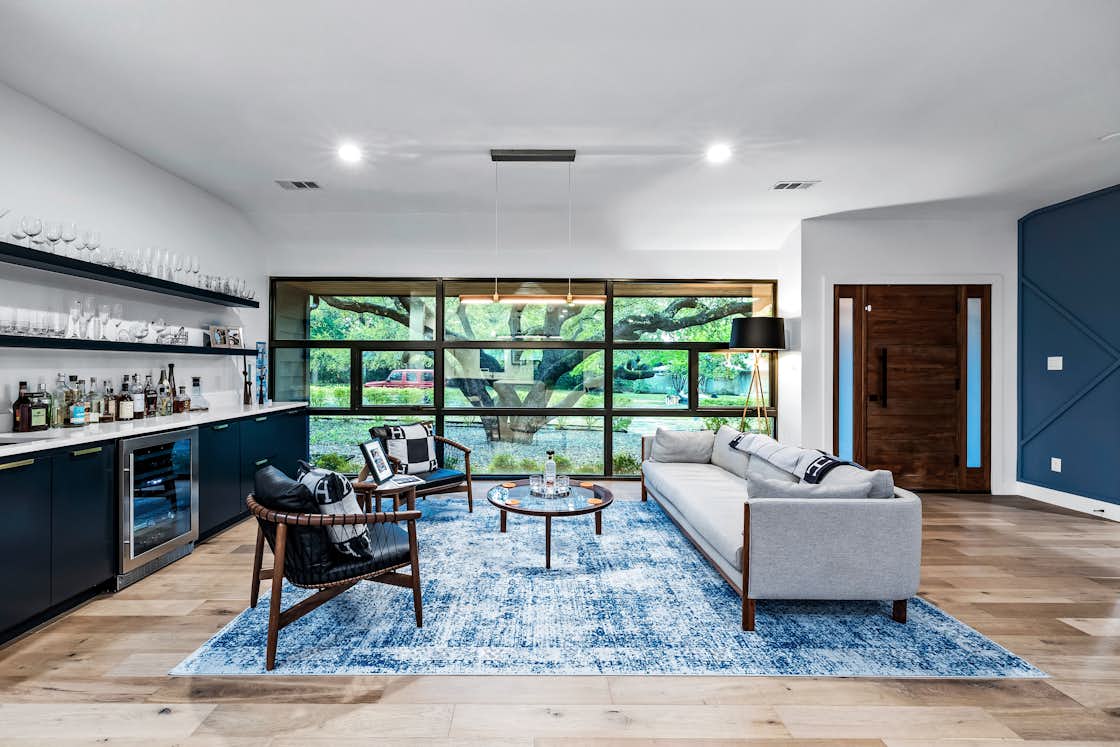 Photo 3 of 11 in After a Top-Down Revamp, a Midcentury Ranch House ...