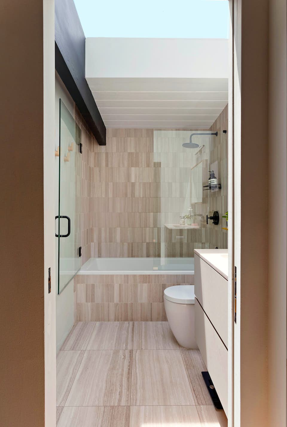 Photo 11 of 13 in Award-Winning Fashion Designer Tim Hamilton Lists His ...