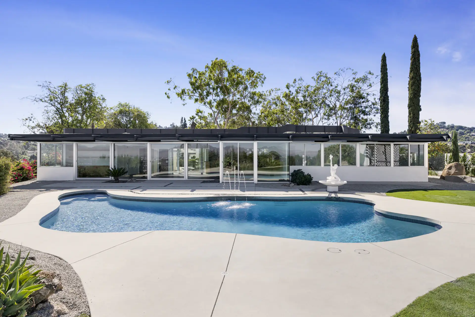 Photo 1 of 20 in The Mystery of L.A.’s “Lost Neutra” House - Dwell