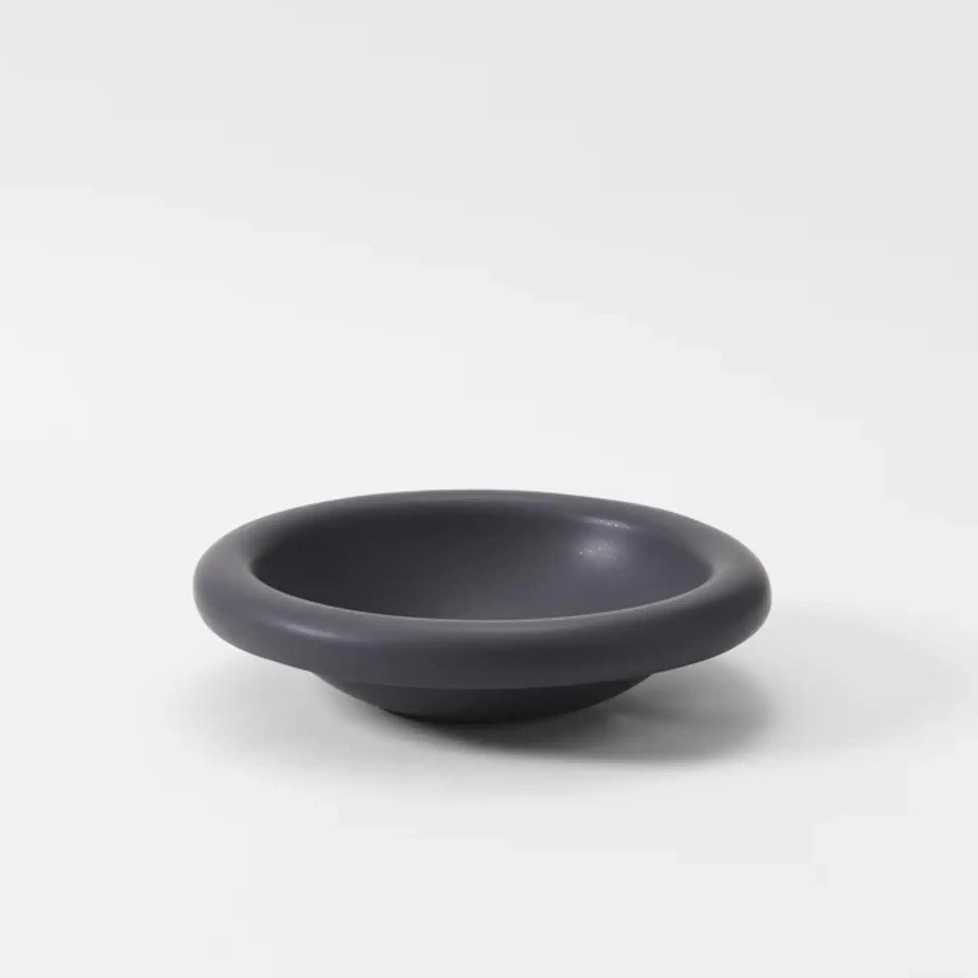 A Trip Around the World in Five Pots - Dwell