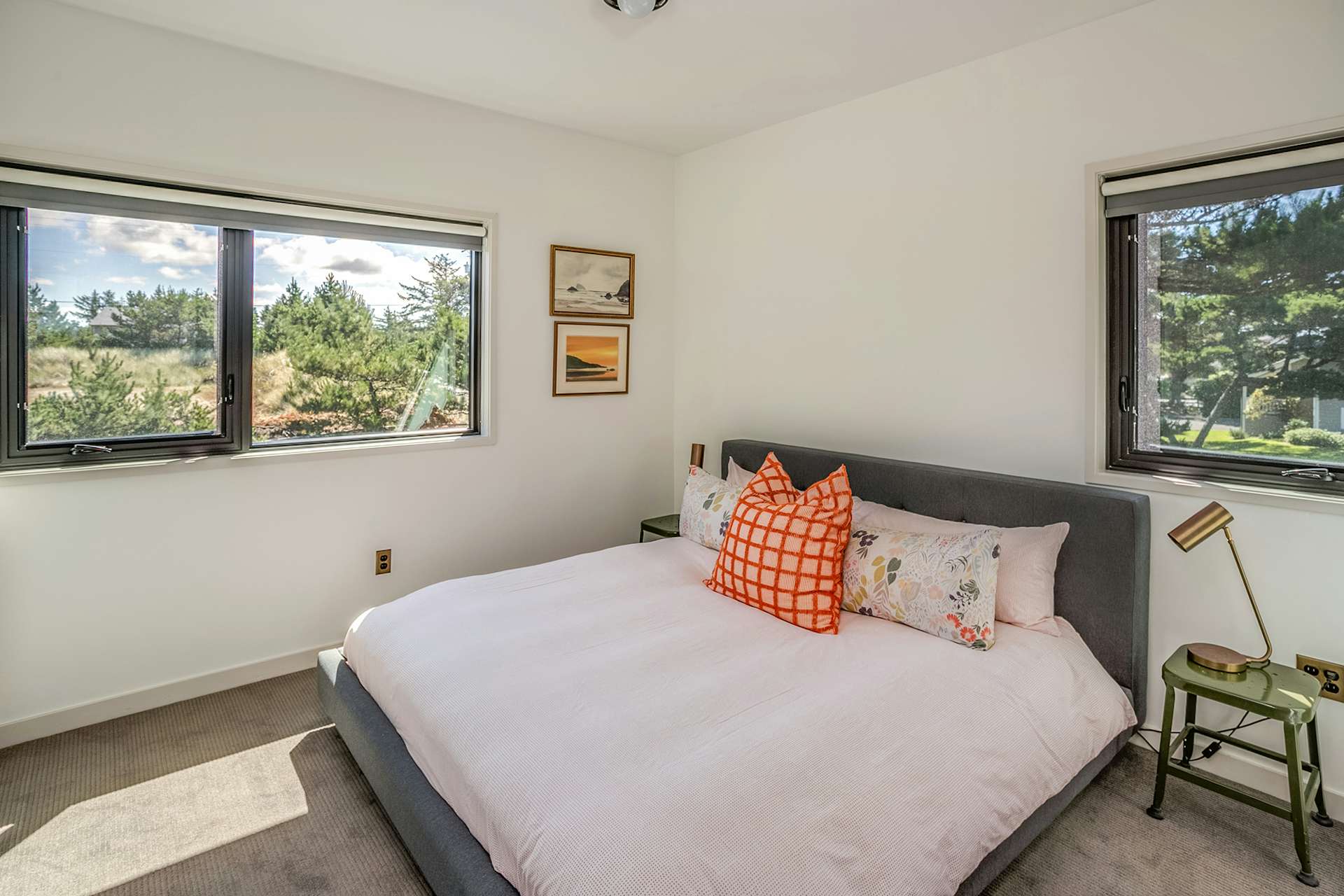 Schoolhouse Electric Founder Brian Faherty Lists His Oregon Beach House for $1.2M - Dwell