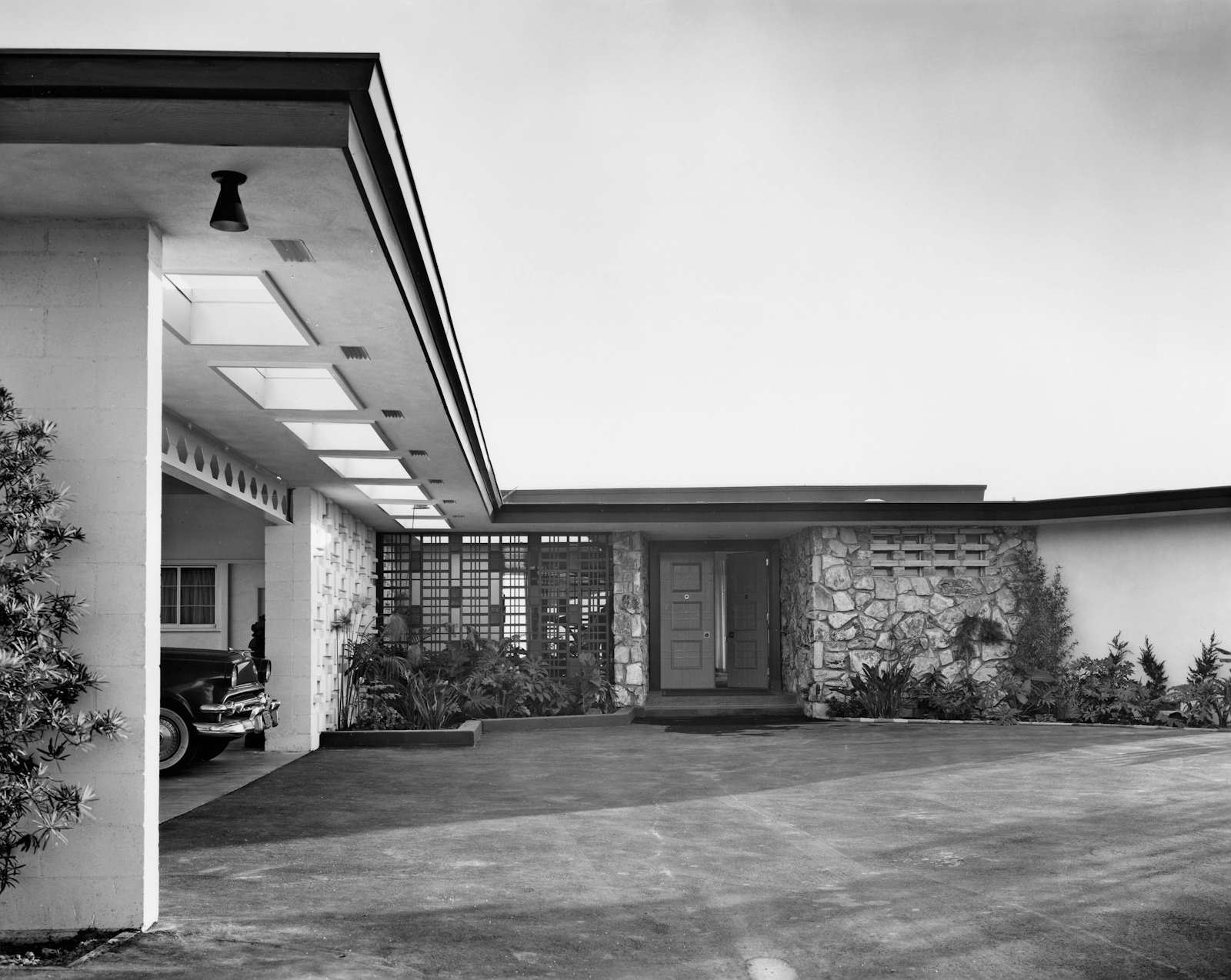 Photo 6 of 12 in Celebrities and Their Starchitects - Dwell