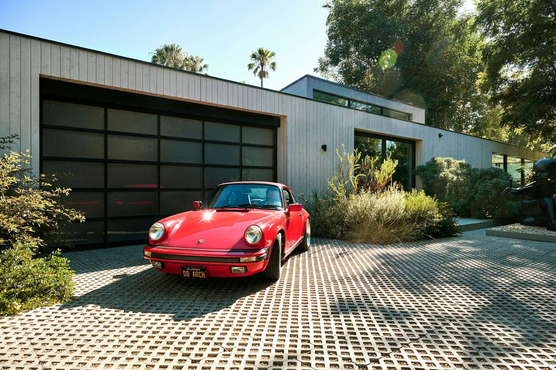 Photo 1 of 9 in An Architect’s Minimalist Home Gets a Splash of Color ...