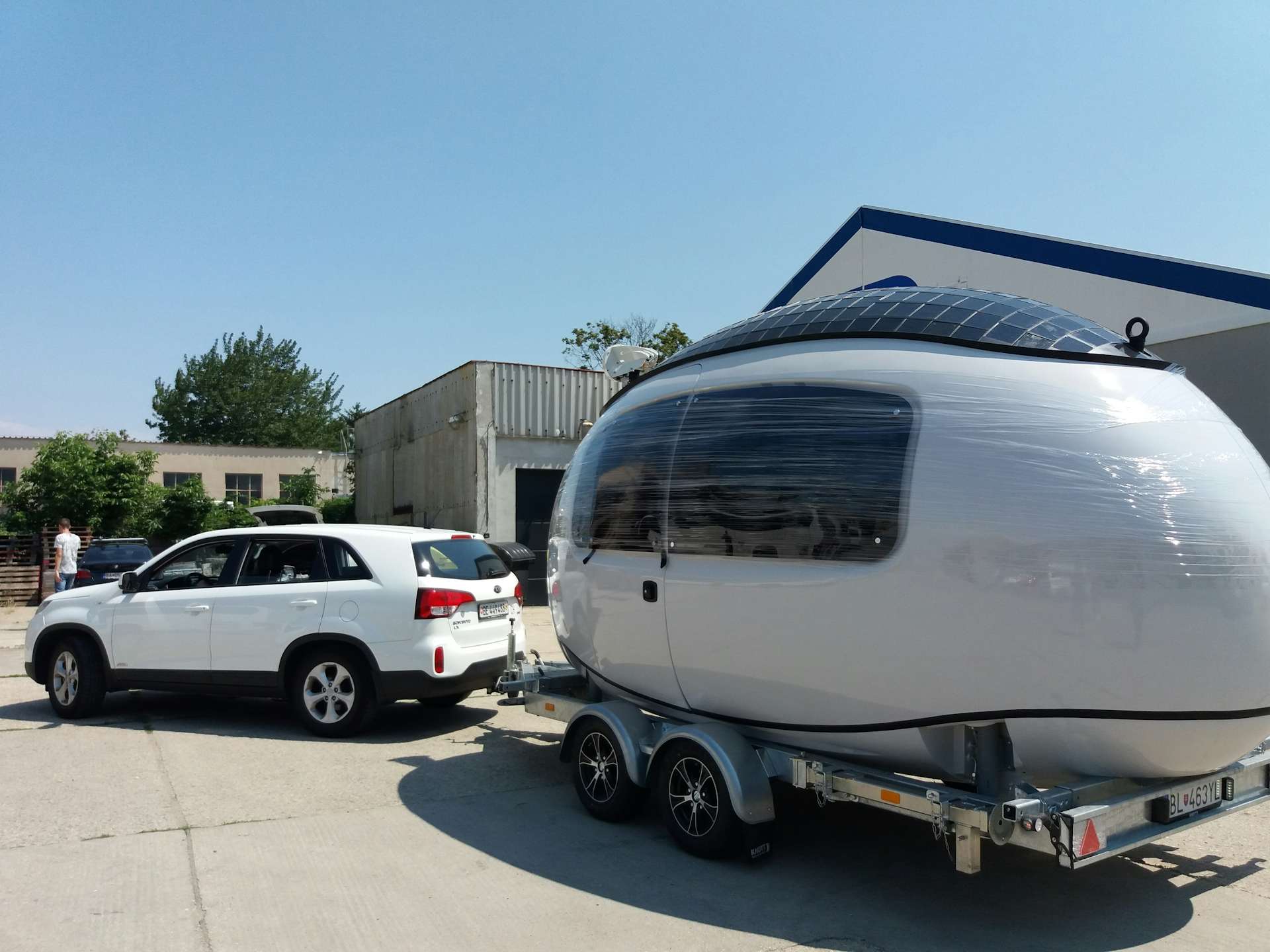 This Space-Age Pod Wants to Be Your New ADU, Office, or Off-Grid Micro ...