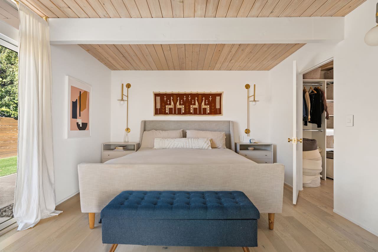 The Past Meets the Present in This Revamped Rummer Home Listed for ...