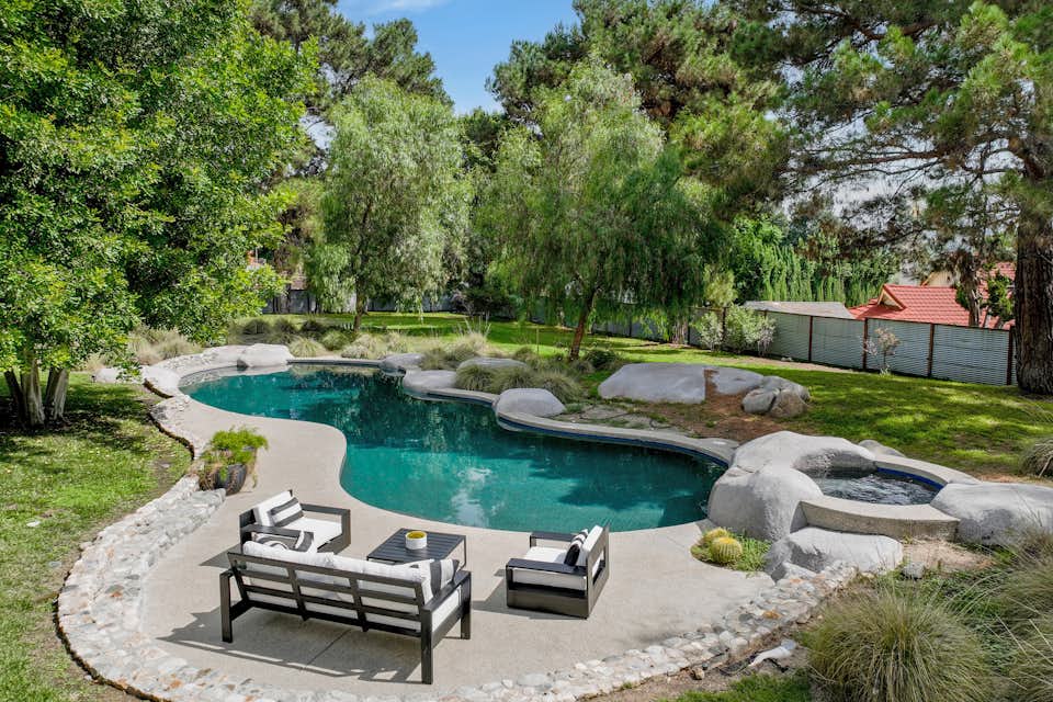 Photo 10 of 11 in Patrick Swayze’s Legendary “Rancho Bizarro” Hits the ...