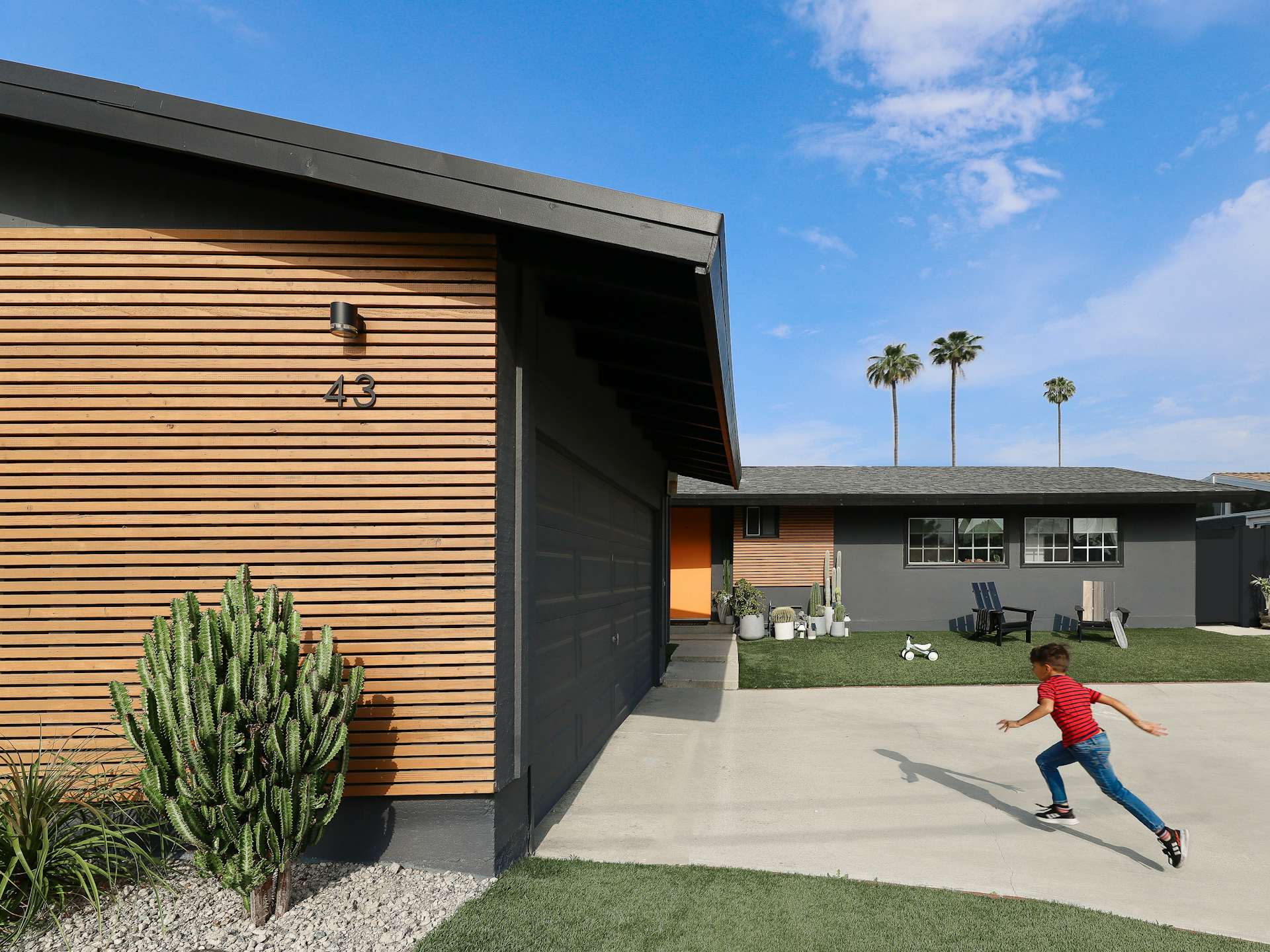 Photo 2 of 15 in Before & After: This $57K Ranch House Revamp Proves ...