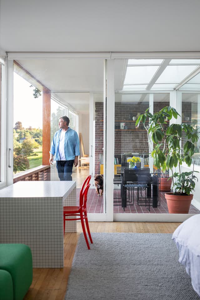 Photo 11 of 20 in A Forgotten Philip Johnson Home Gets a New Lease on ...