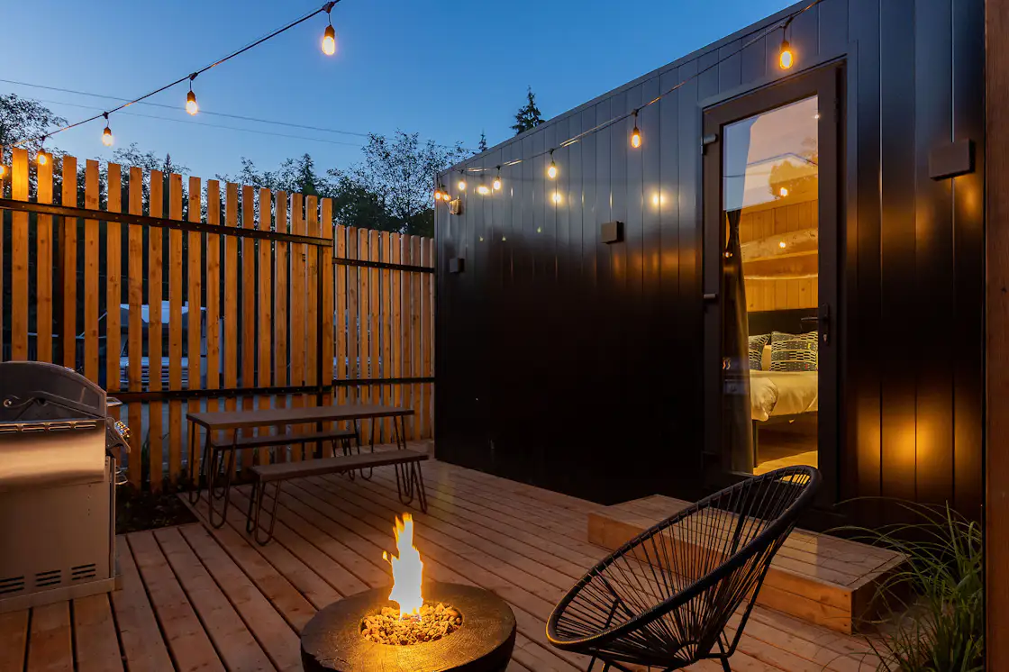 Prefab Builder Aux Box Makes Preciously Small Backyard Homes and ...