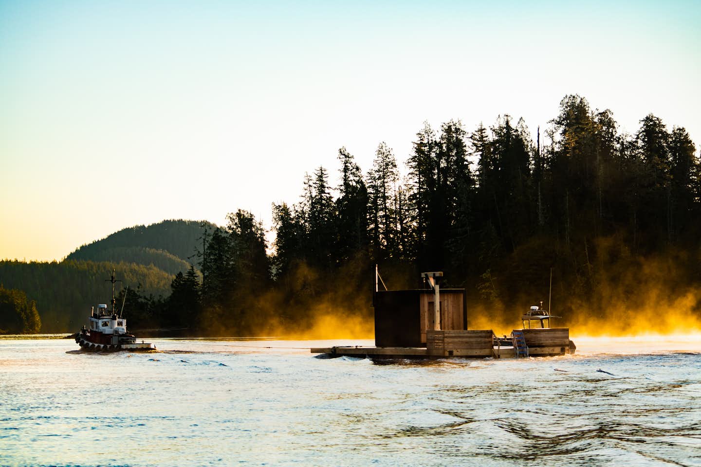 Prefab Builder Aux Box Makes Preciously Small Backyard Homes and ...