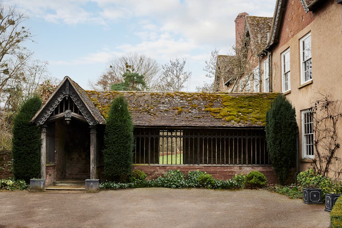 Photo 2 of 10 in Lord Nelson’s Estate Hits the Market for £2.8M (And It Looks Exactly Like You ...