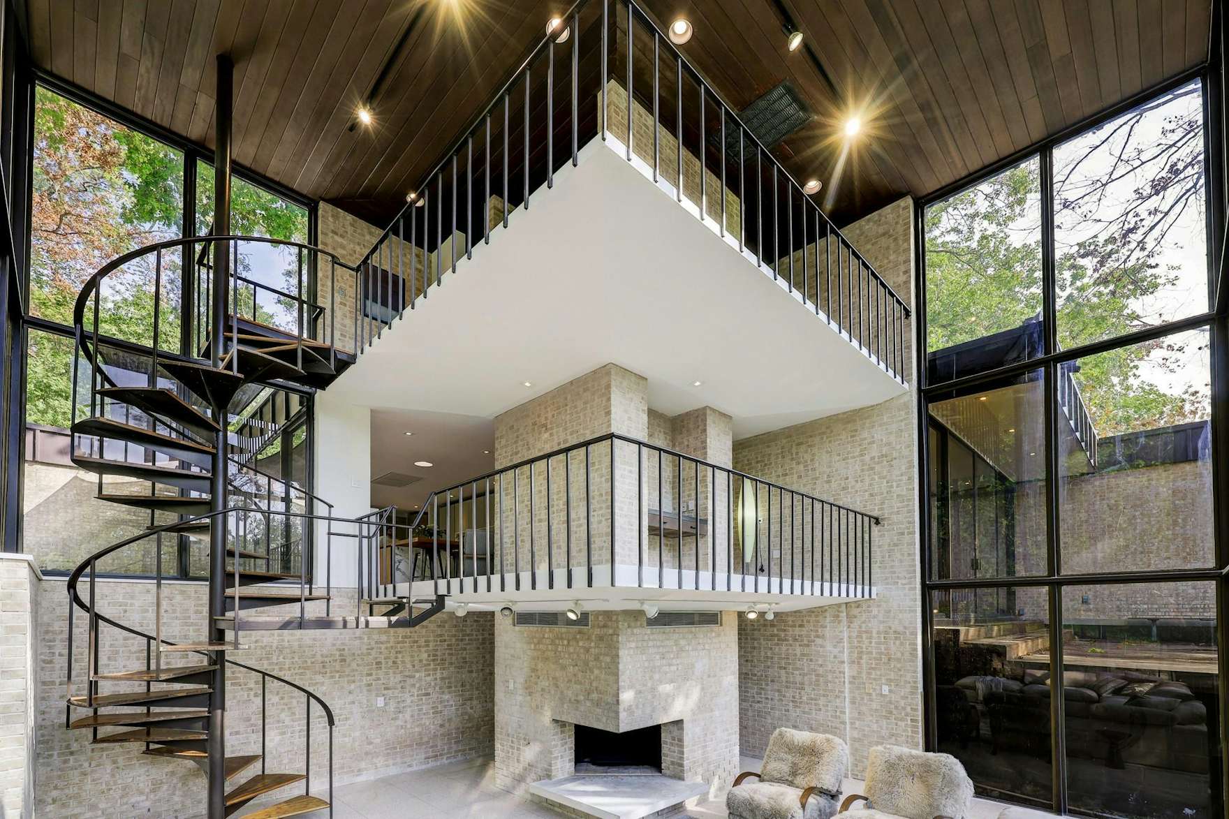 Photo 6 of 10 in The Atrium Is the Star of This $3.1 Million ’70s Texas ...