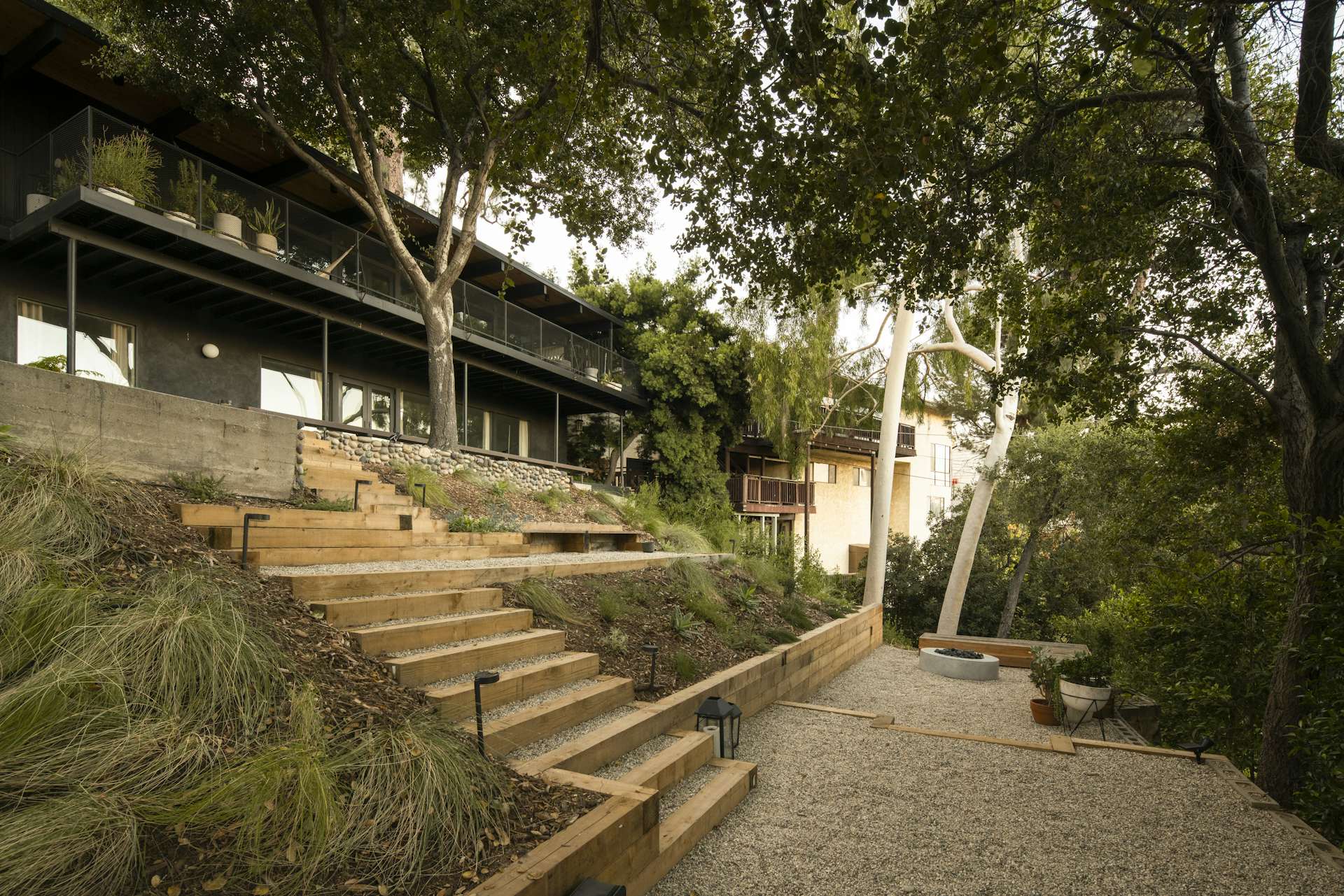 Photo 8 of 9 in In Pasadena, a Moody Buff & Hensman Midcentury Hits the ...