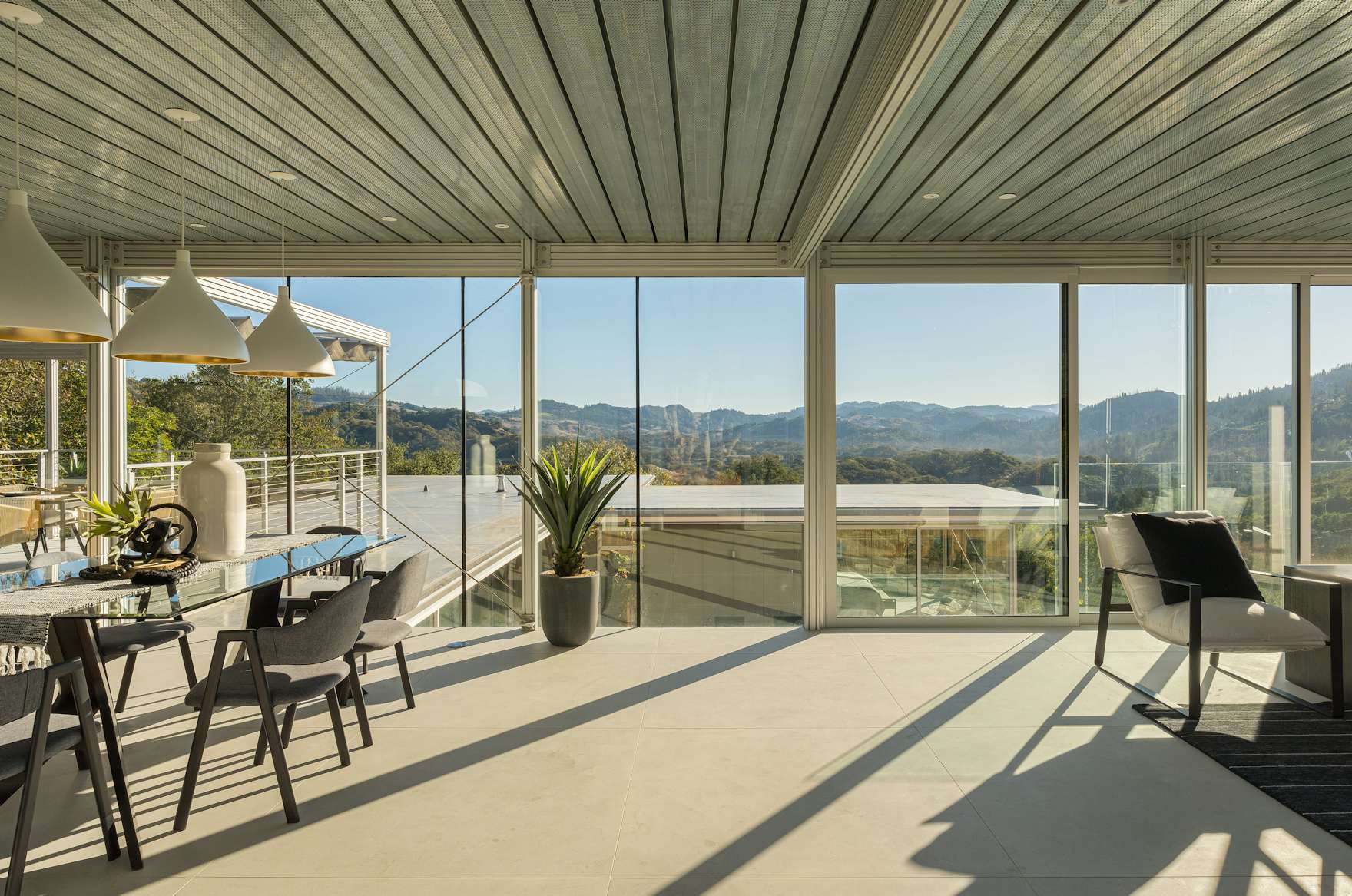Photo 6 of 10 in This $5M Sonoma Home Has Walls of Glass and Views for ...