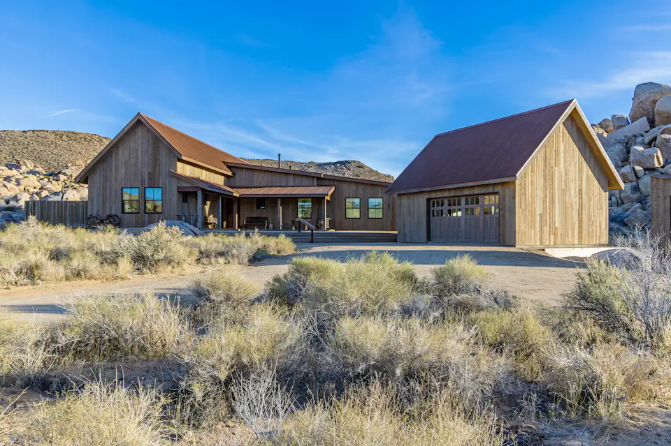 Photo 2 of 9 in You Can Eat Breakfast Beside Boulders in This $4.2M ...