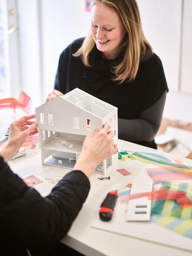 Photo 5 of 10 in 30 Families Wanted to Build a Home Together. Two ...