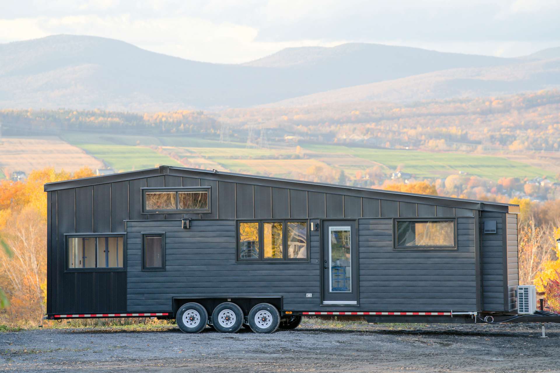 Tiny Homes: Design and ideas for modern living