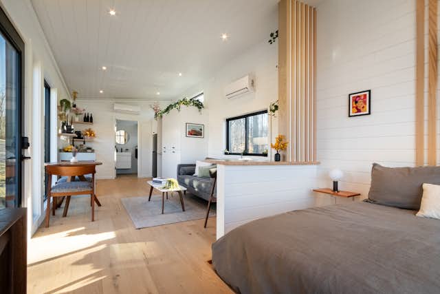 Photo 3 of 10 in Recessed Strip Lighting Makes the Interiors of These ...