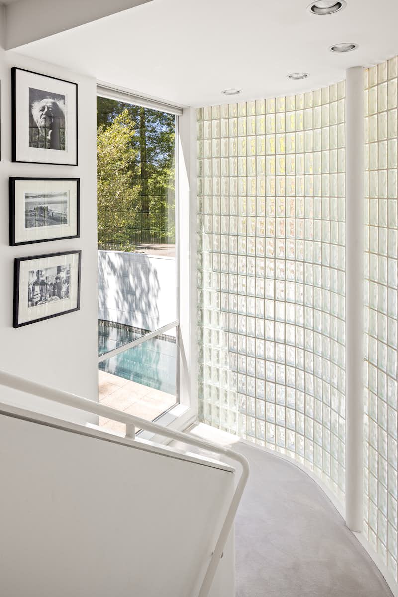 Photo 11 of 13 in The ’80s Are Alive and Well in This Pristine Glass ...