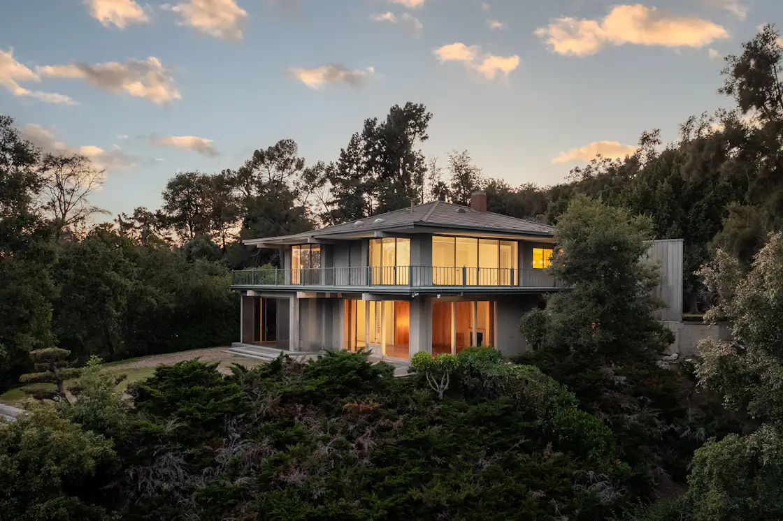 Real Estate: Design and ideas for modern homes & living