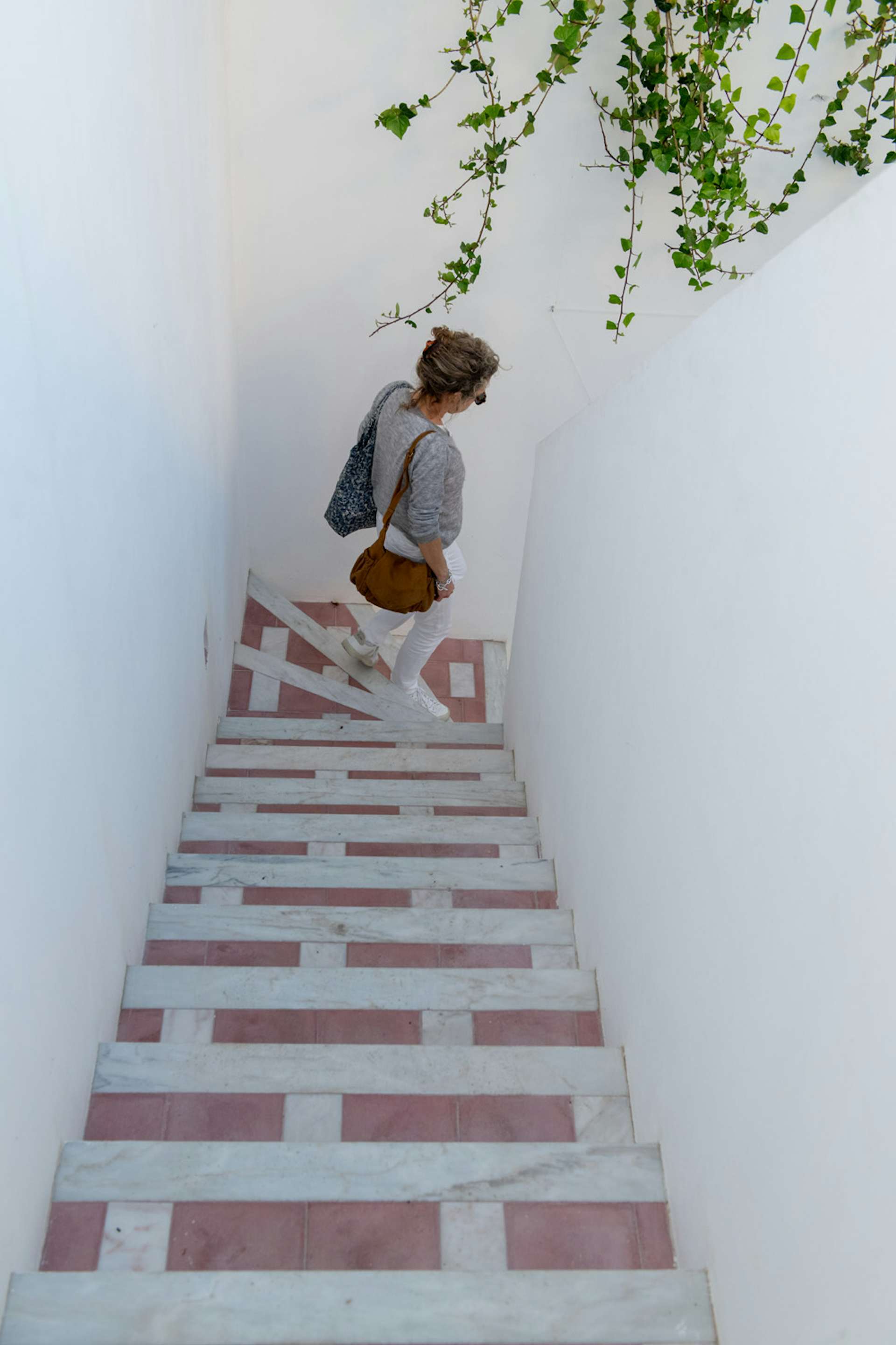 Photo 10 of 11 in One Night in Faro, a Modernist Haven in Southern ...