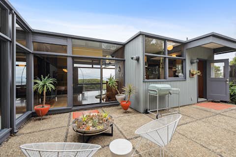 Photo 11 of 11 in Walls of Glass Frame Bay Views in This $1.8M Oakland ...