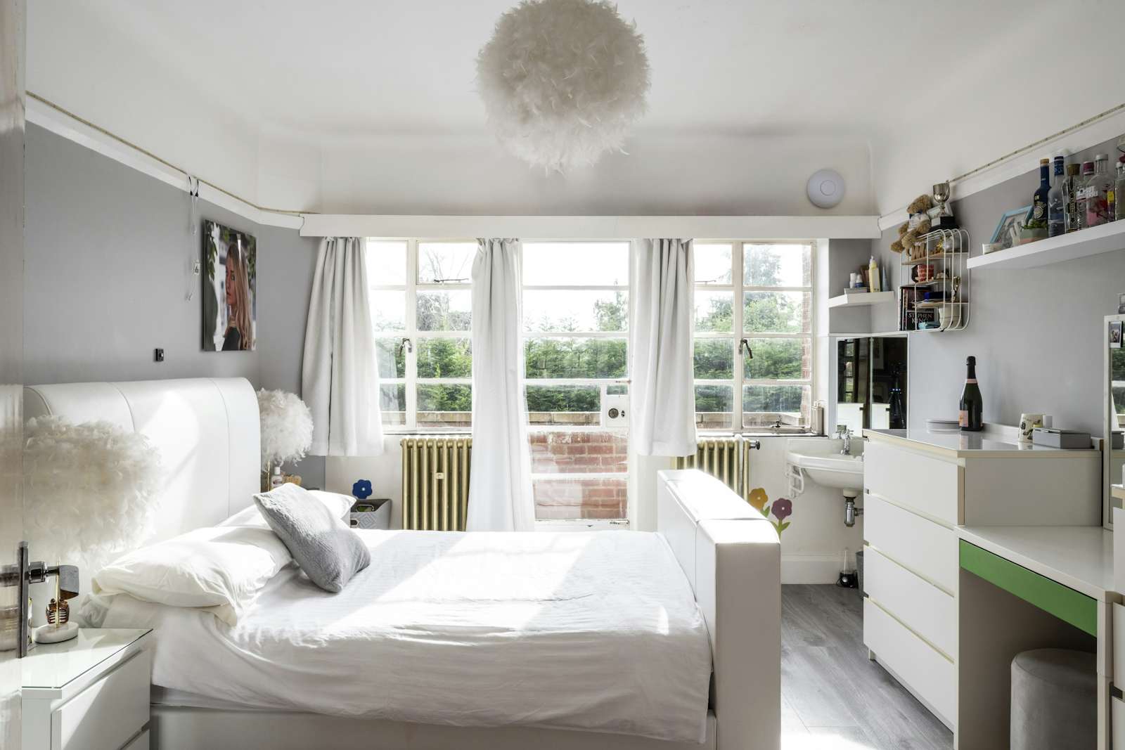 Photo 9 of 10 in Brick Does the Trick for This Historic £2M House in ...