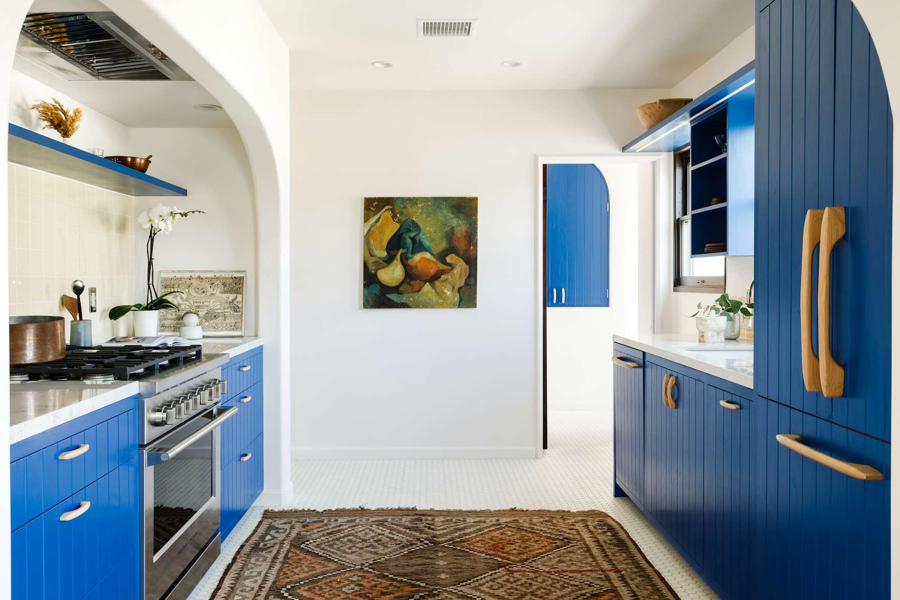 Photo 5 of 11 in After a Recent Revamp, This $2.5M Spanish-Style Home Bursts With Color - Dwell