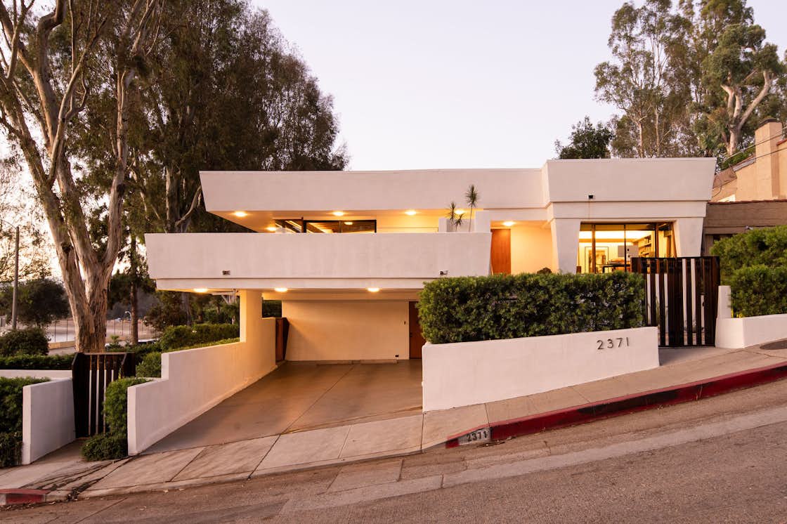 This $2.5M L.A. Home Was Revamped by Frank Lloyd Wright’s Grandson - Dwell
