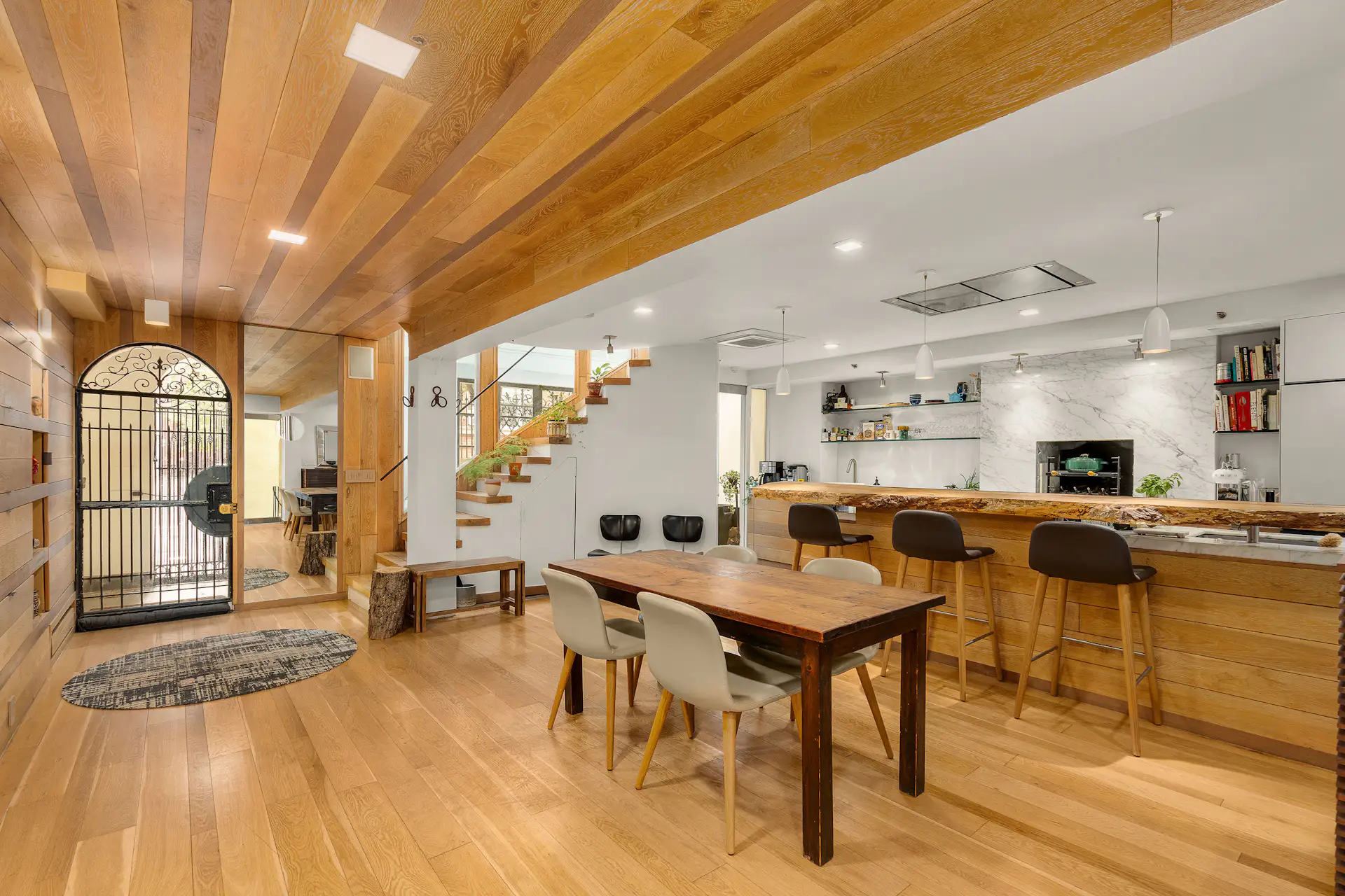 Photo 3 of 10 in Hey Rock Climbing Buffs: This Manhattan Townhouse Has ...