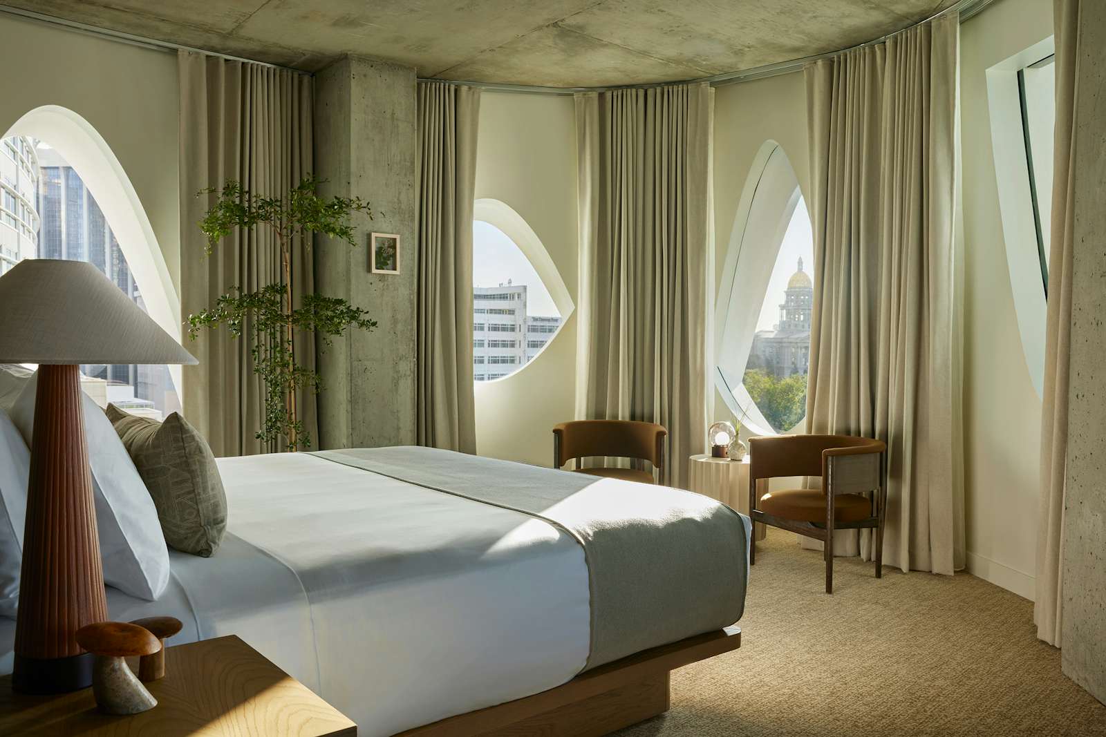 Photo 5 of 7 in One Night in the Self-Proclaimed “First U.S. Carbon ...