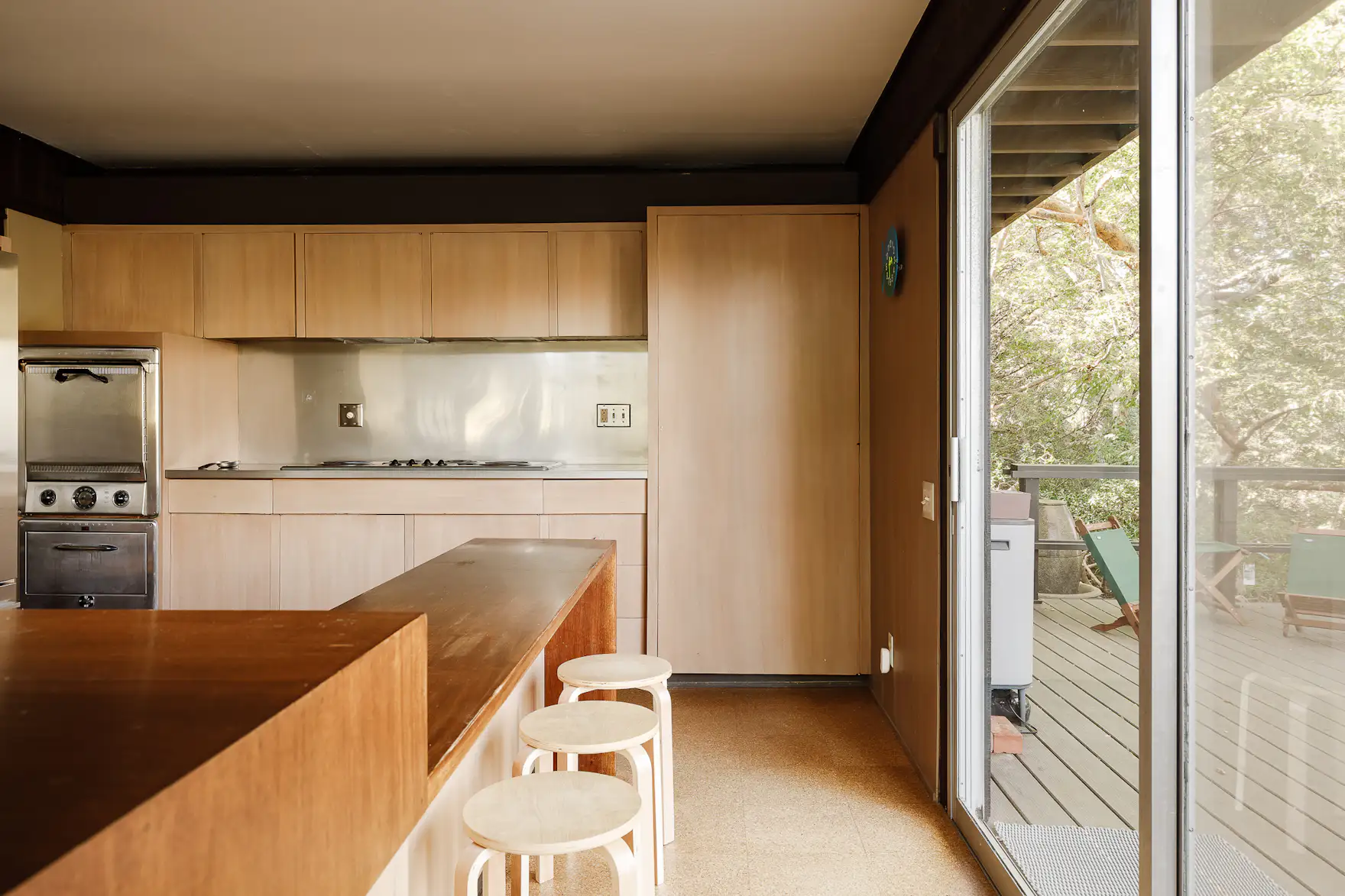 Photo 14 of 15 in A Landmark Midcentury by the Father of California ...