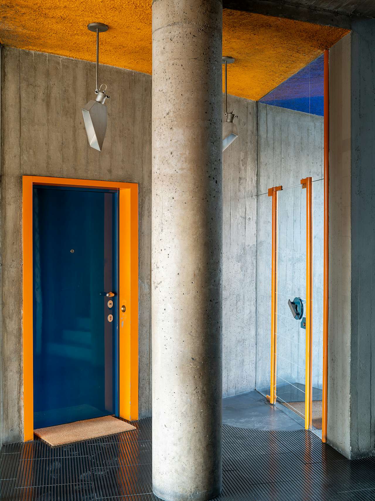 Photo 16 of 17 in Take a Rare Look Inside an Ahead-of-Its-Time Home by ...