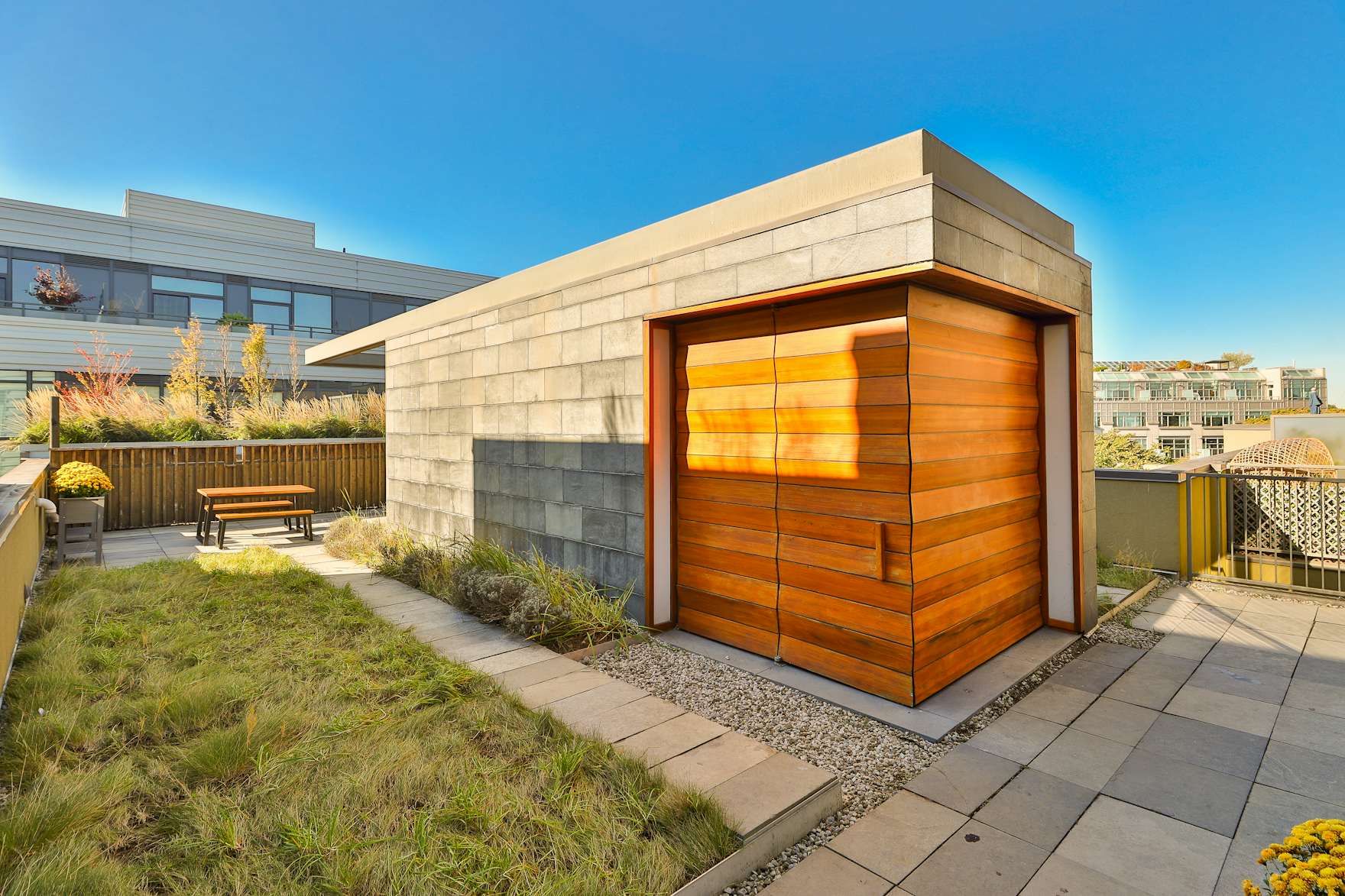 Photo 4 of 16 in You Can Own a Former Dwell Cover Star for $1.5M - Dwell