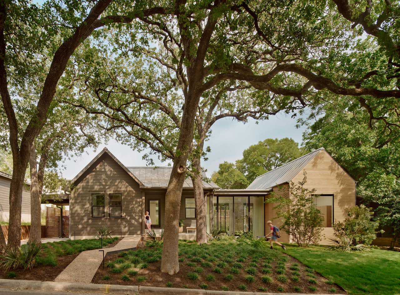 Photo 1 of 4 in How They Pulled It Off: A Contemporary Addition to a ...