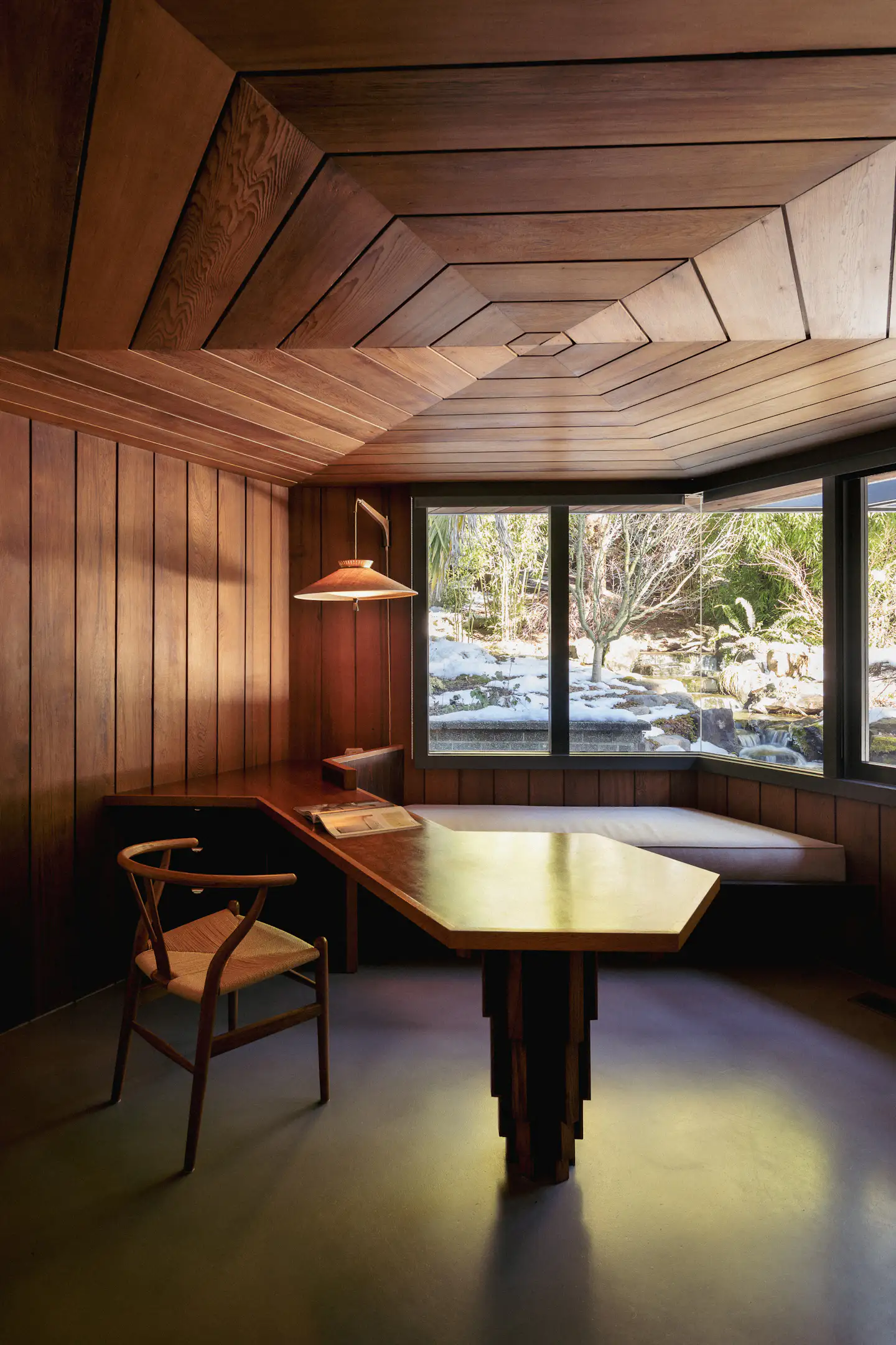 Photo 6 of 14 in Ron Thom’s Carmichael House Just Hit the Market Near ...
