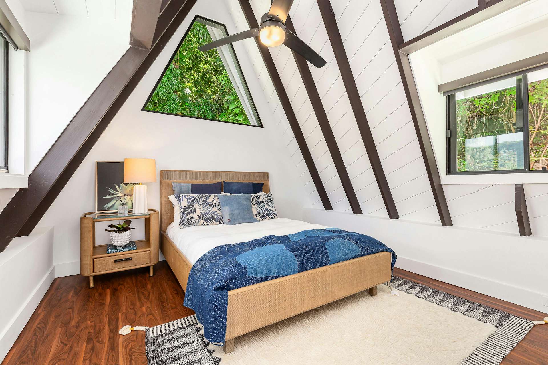 Photo 11 of 14 in In Hawaii, an A-Frame Home With A-Plus Views Seeks $2 ...