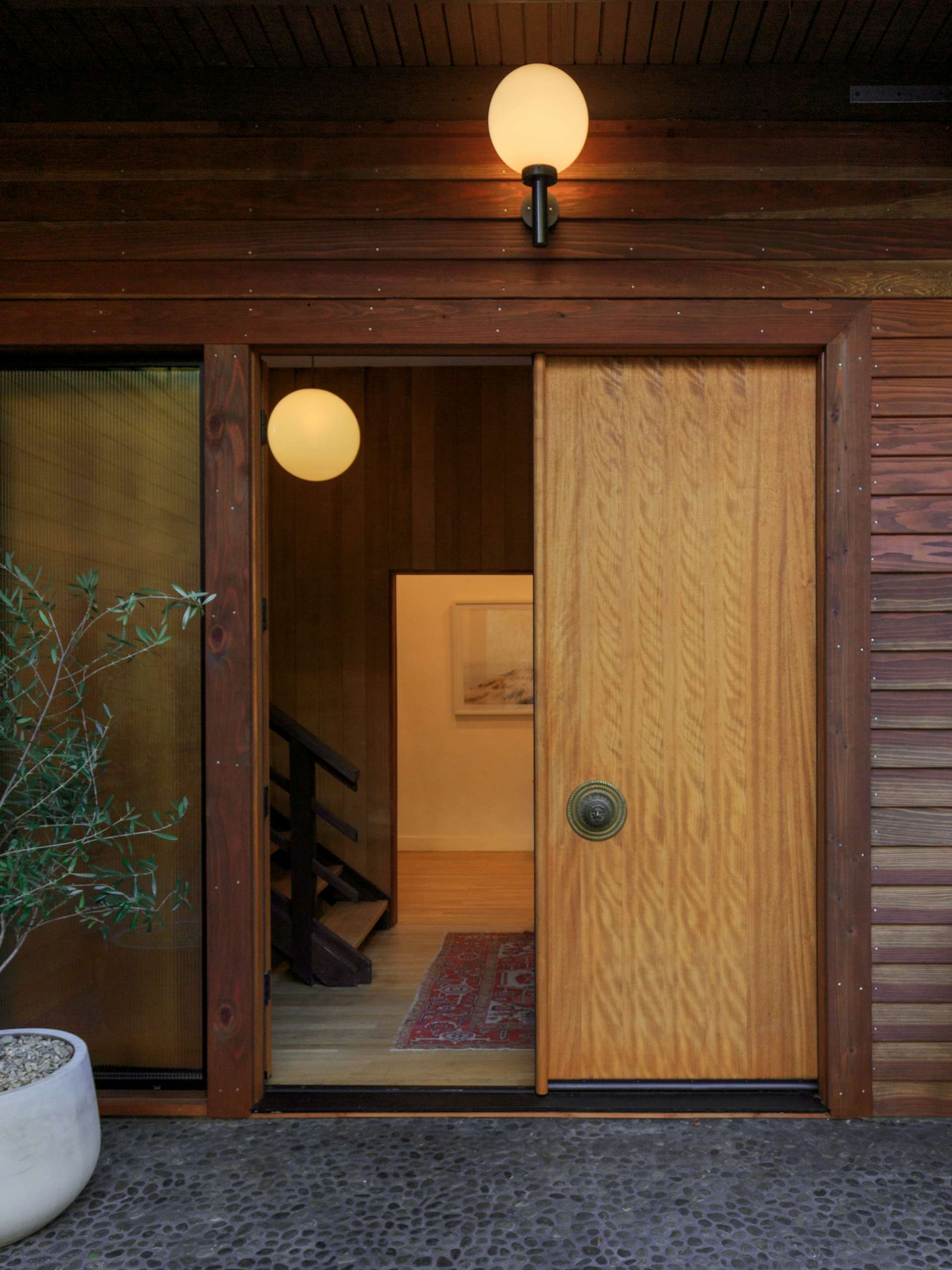 Photo 8 of 15 in Tucked High in the Treetops Overlooking L.A., This ...