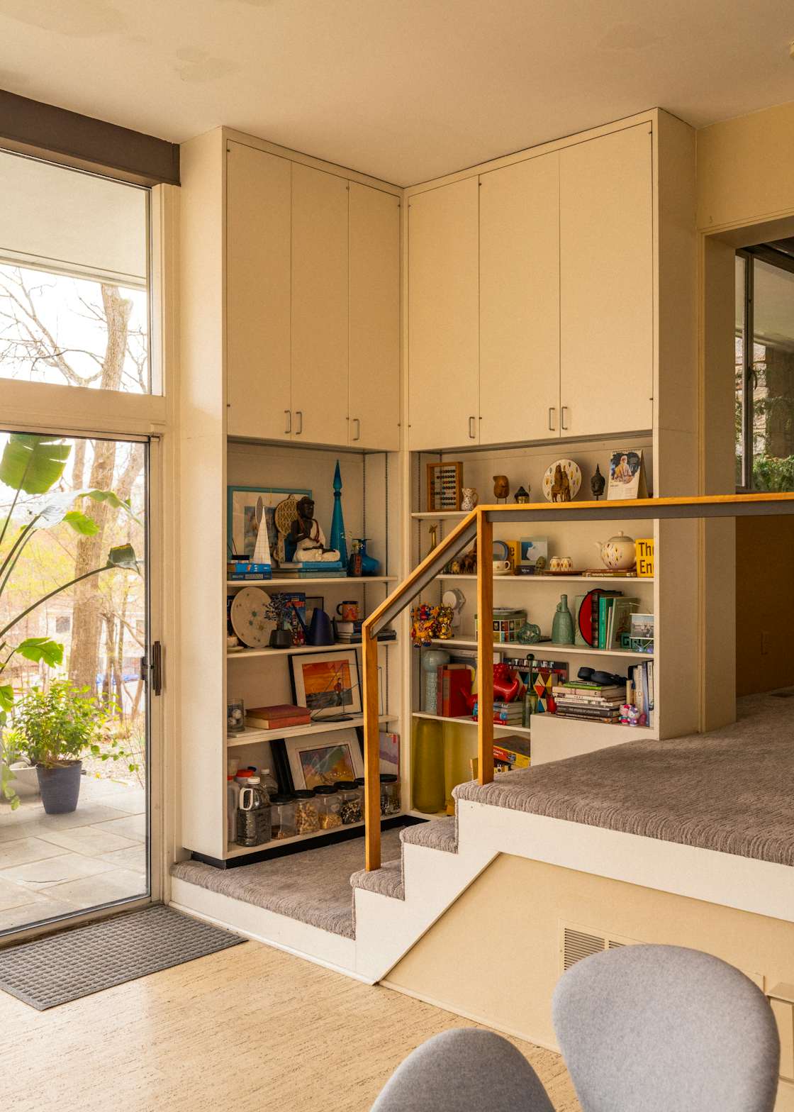 Photo 10 of 14 in Nab a Rare Richard Neutra Home in Philadelphia for $2.5M - Dwell