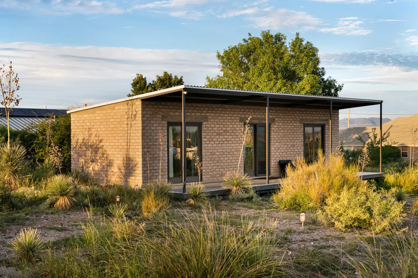 Photo 13 of 16 in After Falling in Love With Marfa, an Architect ...